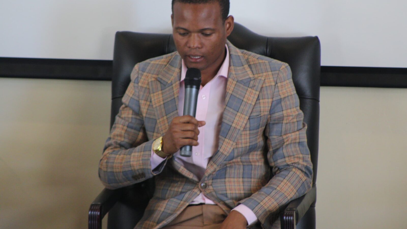 Zimbabwe's Premier Tech Blog & Magazine - TechnoMag