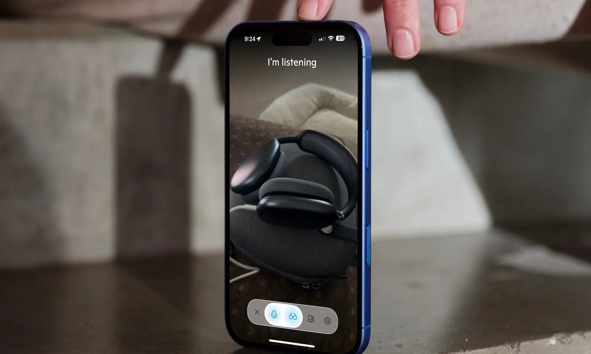 Microsoft's Copilot Vision Transforms Mobile AI with Real-Time Visual Recognition - TechnoMag