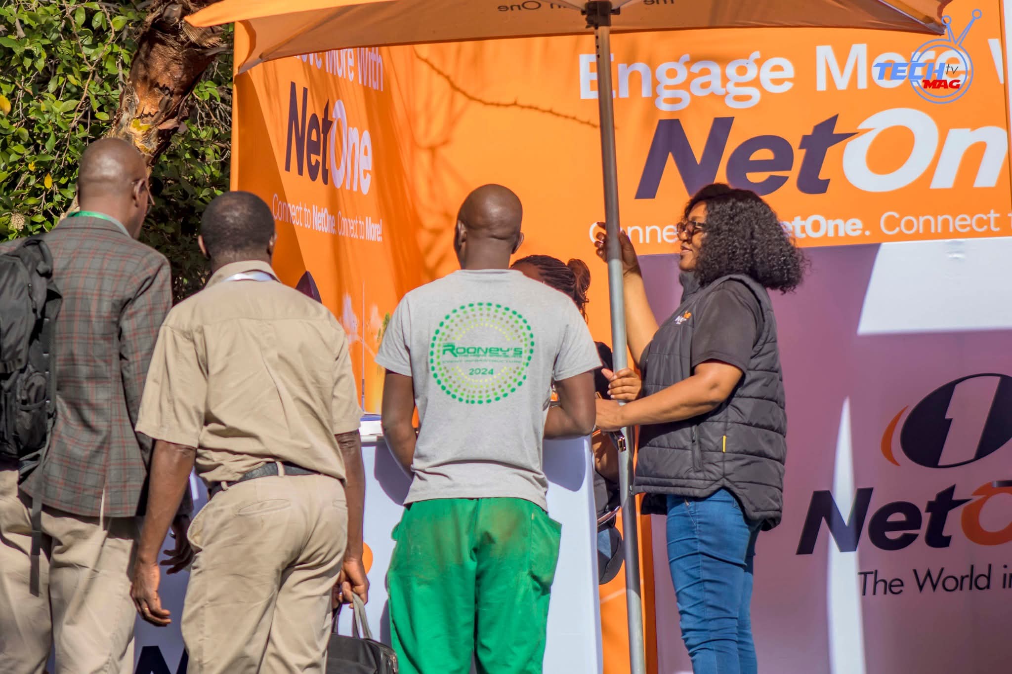 NetOne Showcases Breakneck 5G Speeds at COP15 in Victoria Falls - TechnoMag